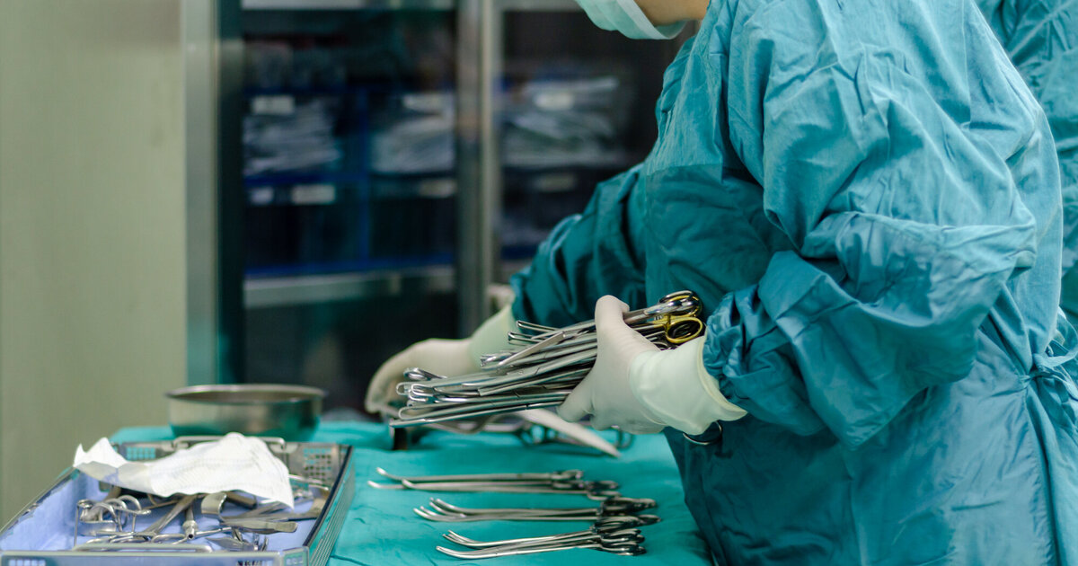 Safe surgery – set-up and organisation of instrument tables for surgery ...