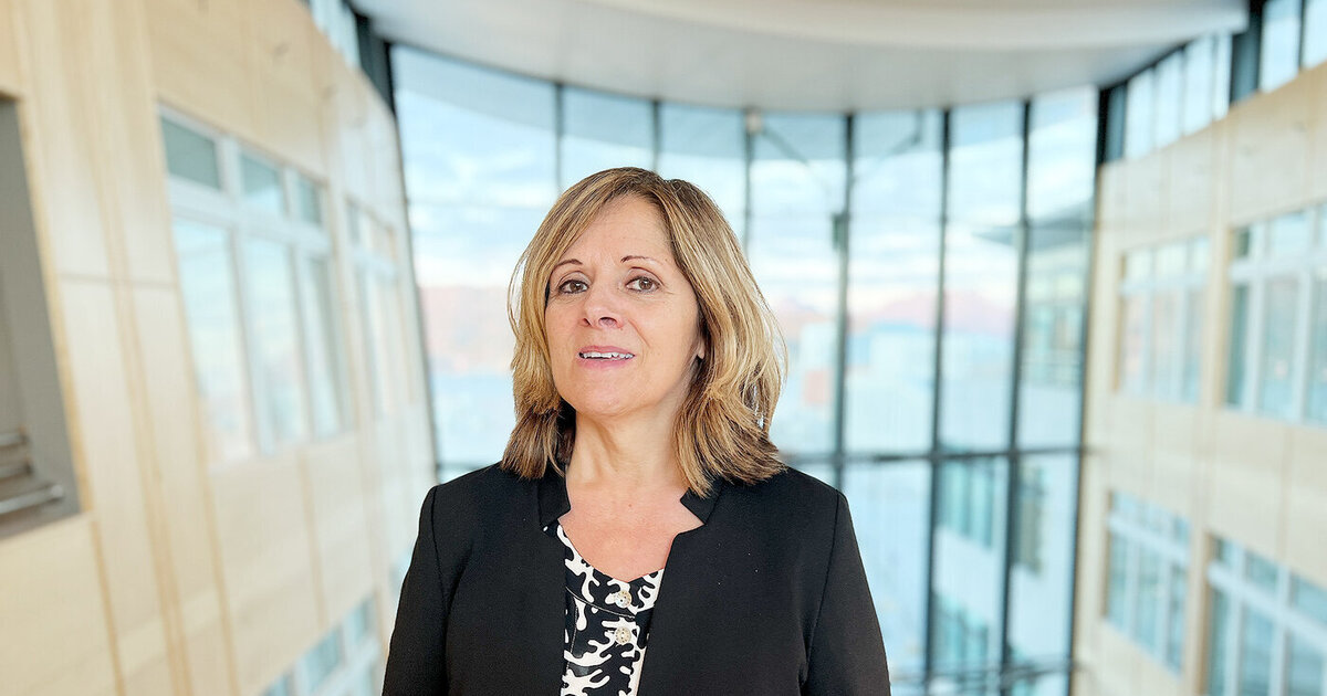 Dette er direktøren av dobbeltmoral