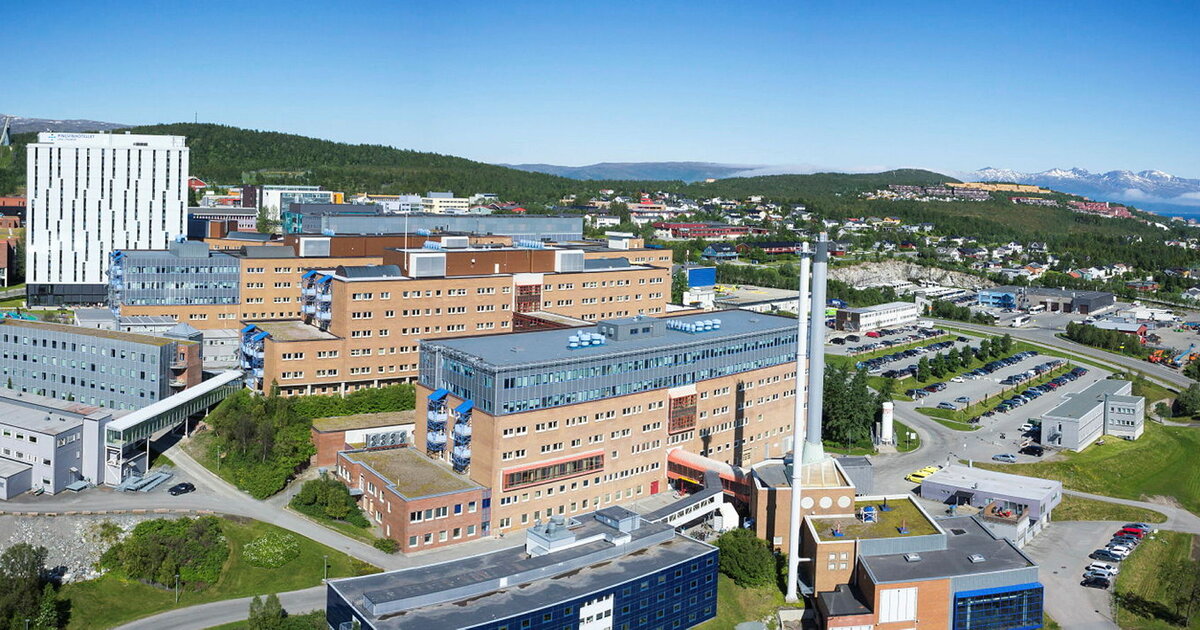 Kvinne kritisk skadet etter voldshendelse på sykehuset i Tromsø