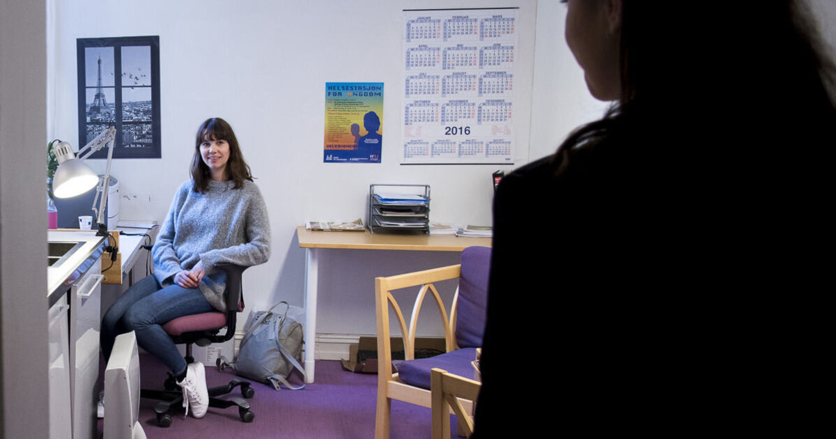 How public health nurses use sources of knowledge